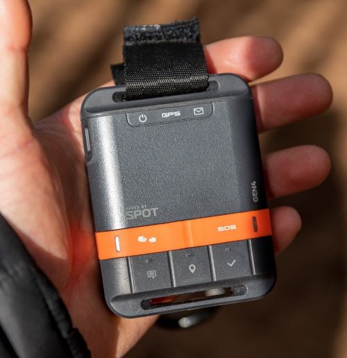 SPOT GEN4 Satellite GPS Messenger | Living Off The Grid